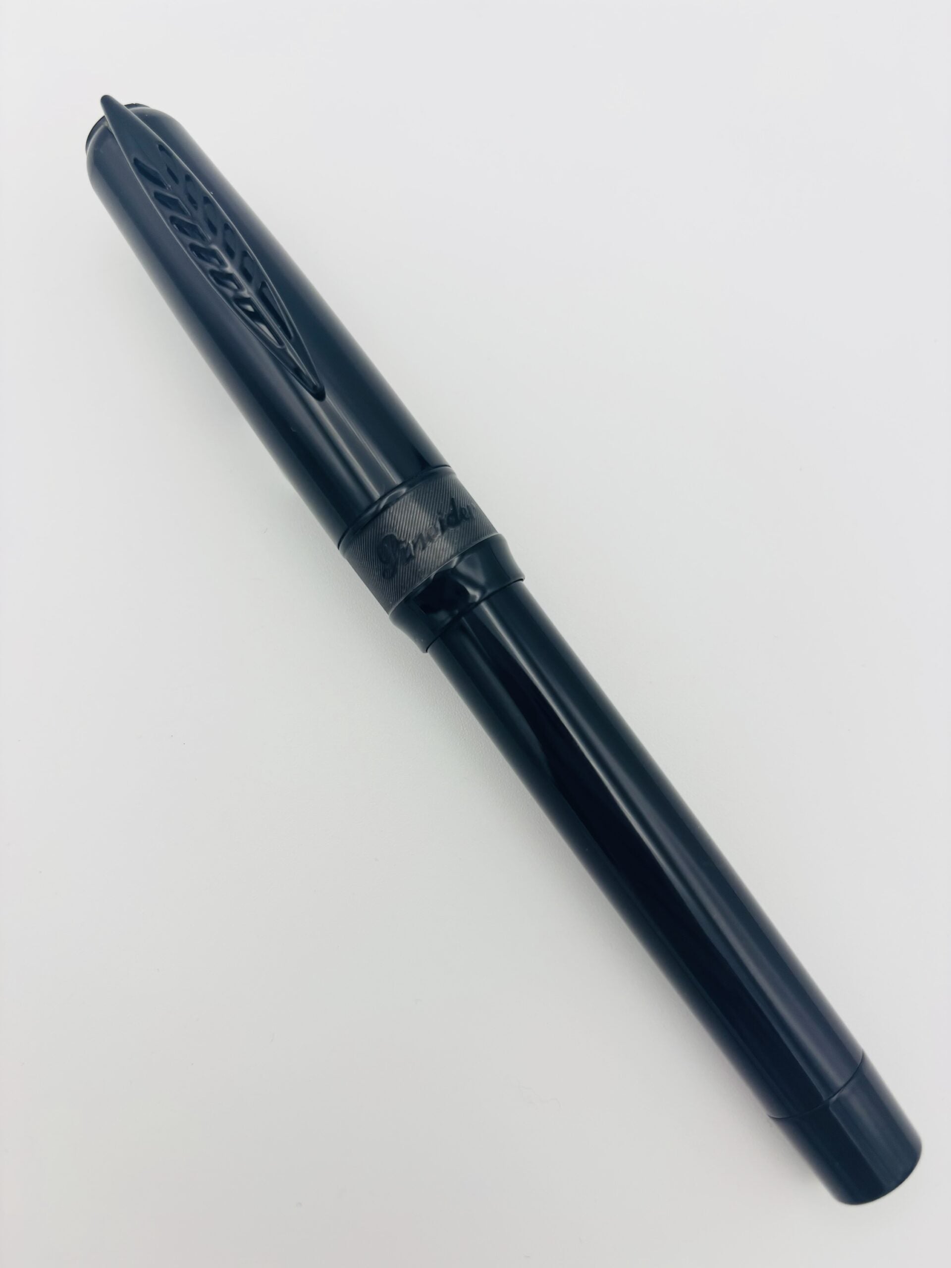 Pineider La Grande Bellezza Rocco - Medium Steel Nib - Pen Realm
